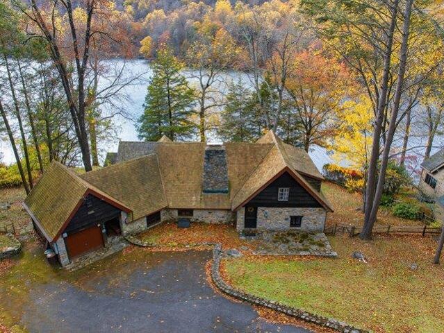 house with 4 bedroom, New Milford CT DLS102345375