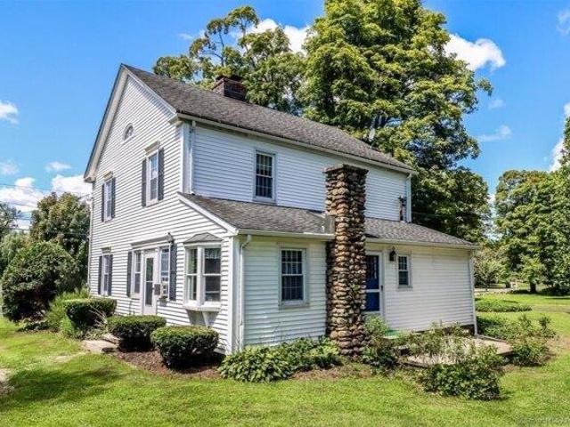 house with 4 bedroom, New Milford CT ES105172515