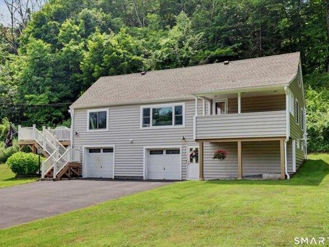 house with 4 bedroom, New Milford CT ES105113117