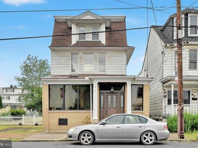 house with 4 bedroom, New Philadelphia PA ES103622733