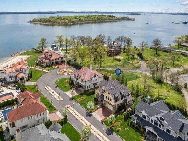 house with 4 bedroom, New Rochelle NY DS101801281