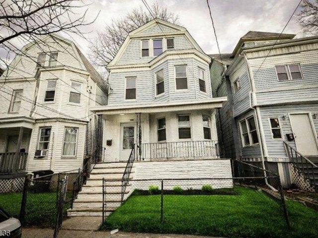 house with 4 bedroom, Newark NJ DLS102584871