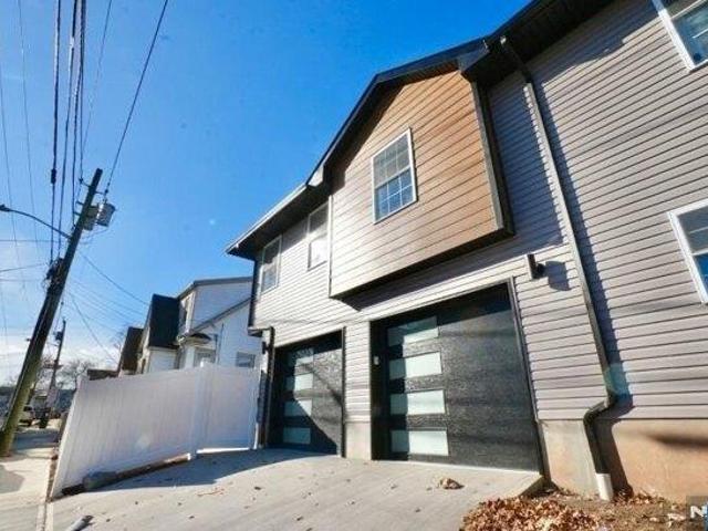 house with 4 bedroom, Newark NJ DS102558810