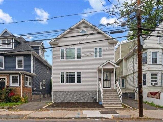 house with 4 bedroom, Newark NJ DS103622398