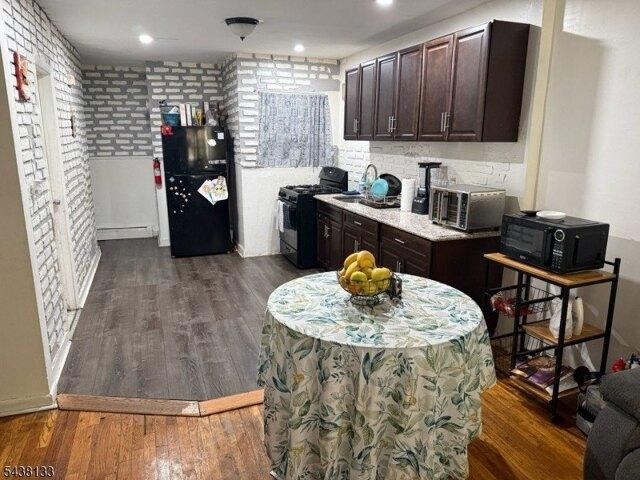 house with 4 bedroom, Newark NJ DS104192694