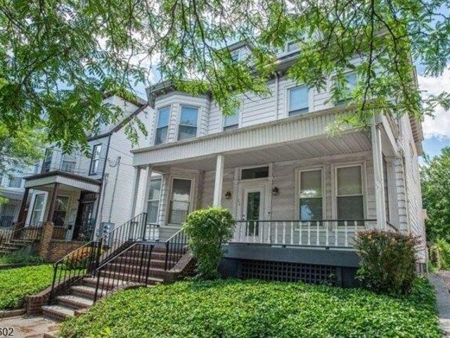 house with 4 bedroom, Newark NJ DS104266186