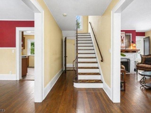 house with 4 bedroom, Newark NJ ES105231216