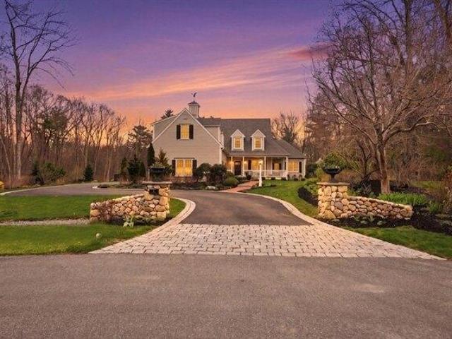 house with 4 bedroom, Newbury MA DLS102633567