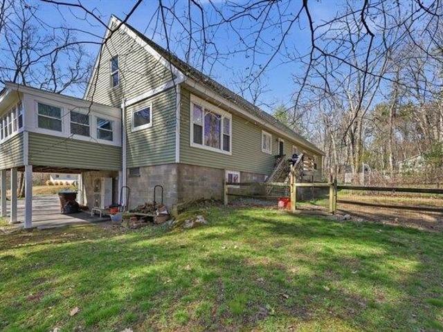 house with 4 bedroom, Newbury MA DLS102800465