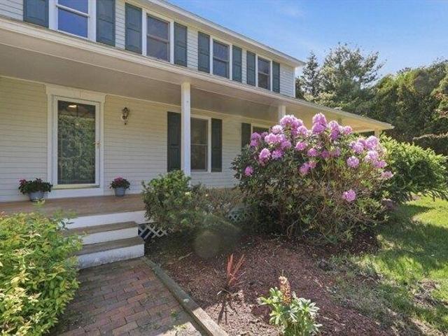 house with 4 bedroom, Newbury MA ES104112537