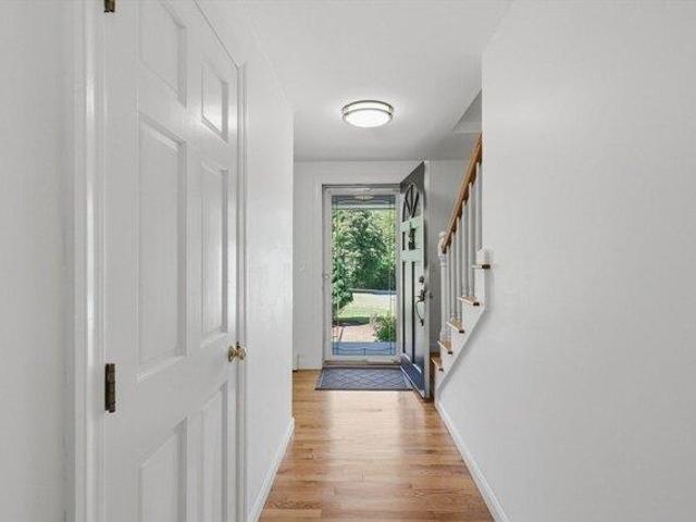 house with 4 bedroom, Newbury MA ES103158508