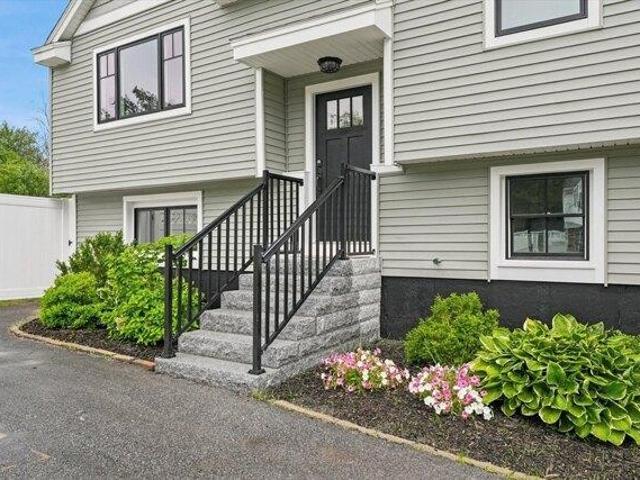 house with 4 bedroom, Newburyport MA ES104792284
