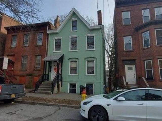 house with 4 bedroom, Newburgh NY DS103621184