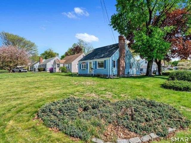 house with 4 bedroom, Newington CT DS102256201