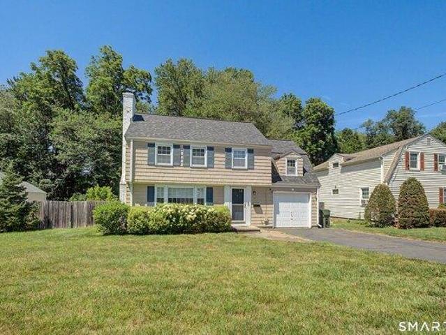 house with 4 bedroom, Newington CT DS104262064