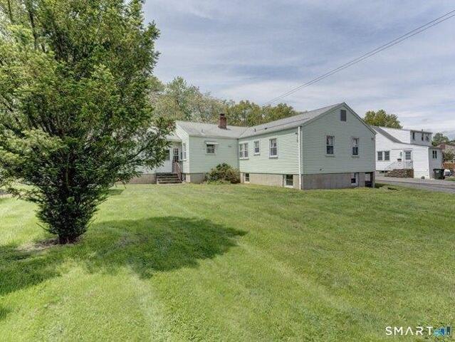house with 4 bedroom, Newington CT ES103189629