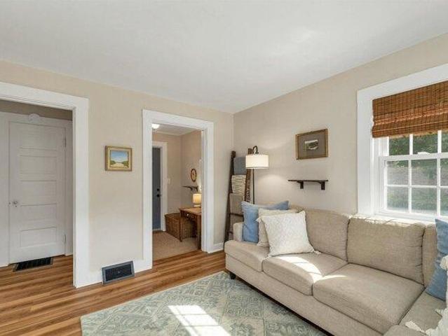 house with 4 bedroom, Newmarket NH ES105108451