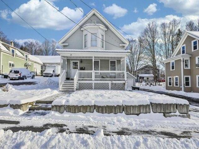 house with 4 bedroom, Newport NH DLS102061567