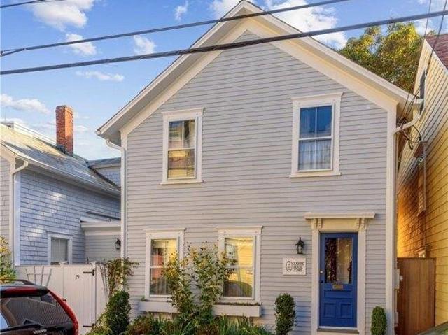 house with 4 bedroom, Newport RI DLS101780384