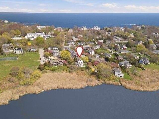 house with 4 bedroom, Newport RI DS103495206