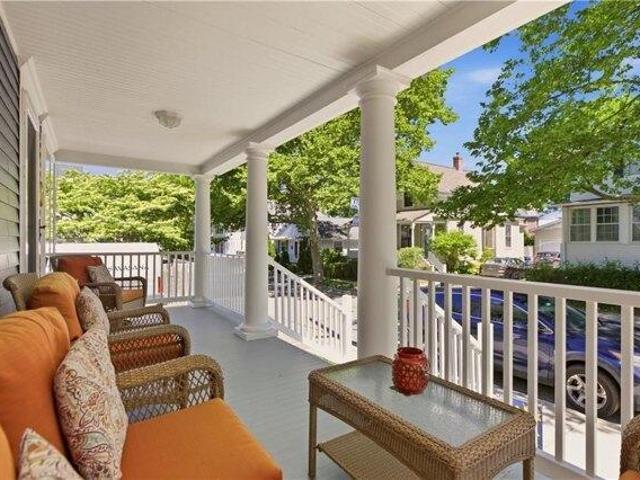 house with 4 bedroom, Newport RI DS103931479