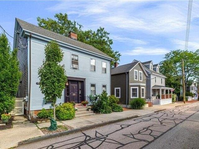 house with 4 bedroom, Newport RI ES105106801