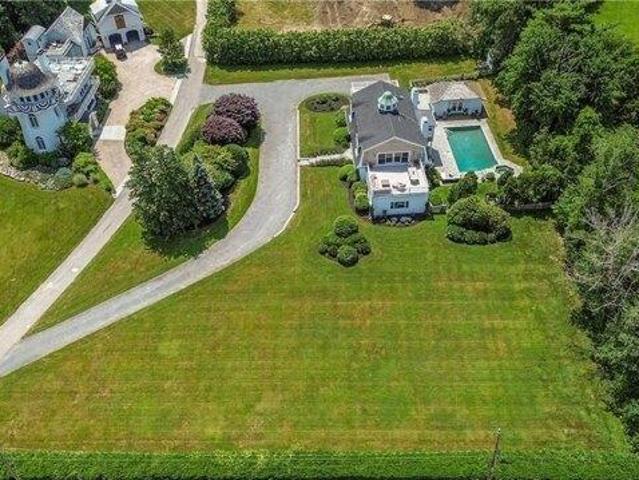 house with 4 bedroom, Newport RI ES105106956