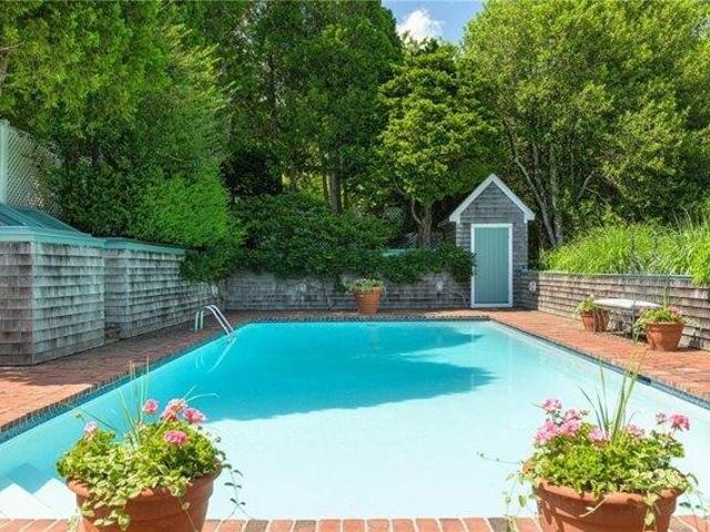 house with 4 bedroom, Newport RI ES105141003