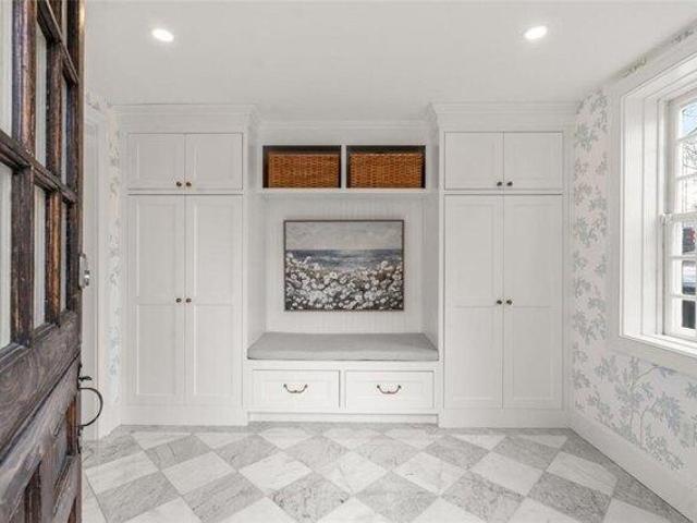 house with 4 bedroom, Newport RI ES103100421
