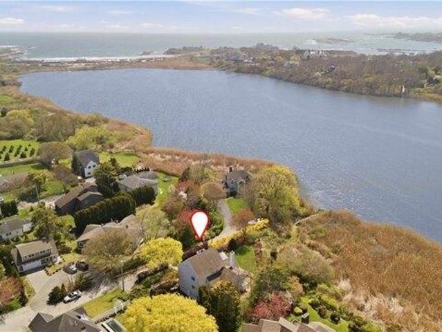 house with 4 bedroom, Newport RI ES103495206