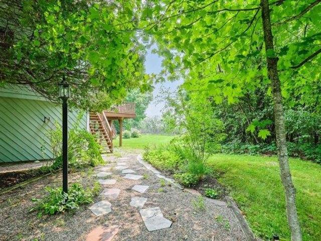 house with 4 bedroom, Newport VT ES104407840