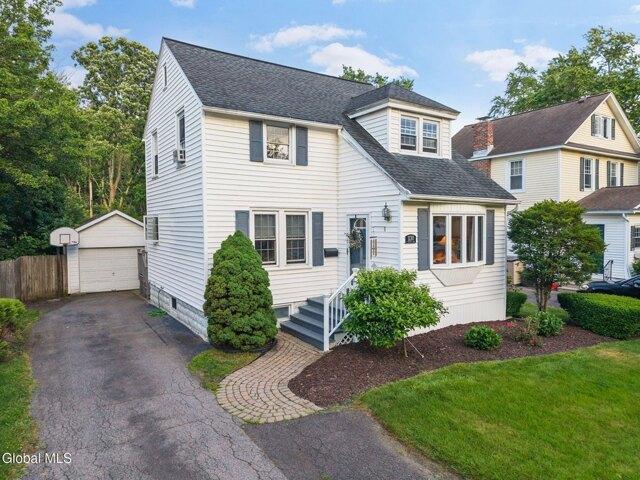 house with 4 bedroom, Niskayuna NY DS103602042