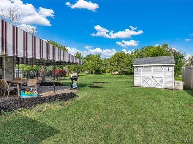 house with 4 bedroom, North Tonawanda NY ES104905266