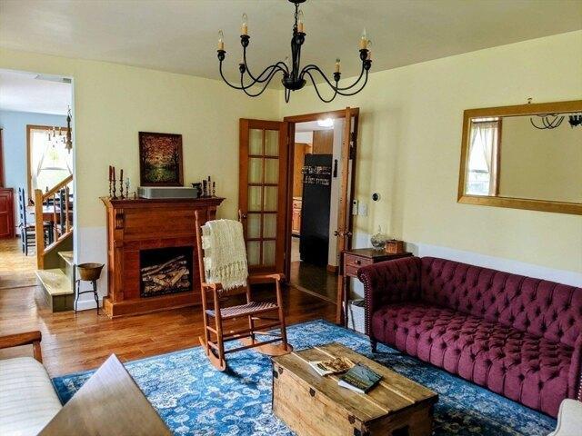house with 4 bedroom, North Adams MA DLS102344882