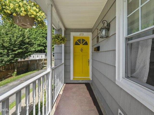house with 4 bedroom, North Adams MA ES105123906