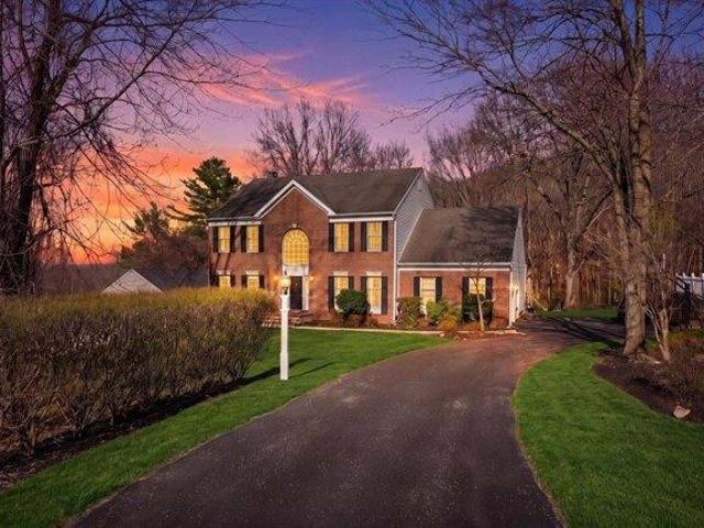 house with 4 bedroom, North Andover MA DLS102708463