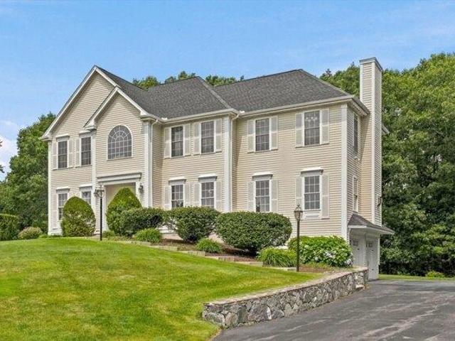 house with 4 bedroom, North Andover MA DS104190288