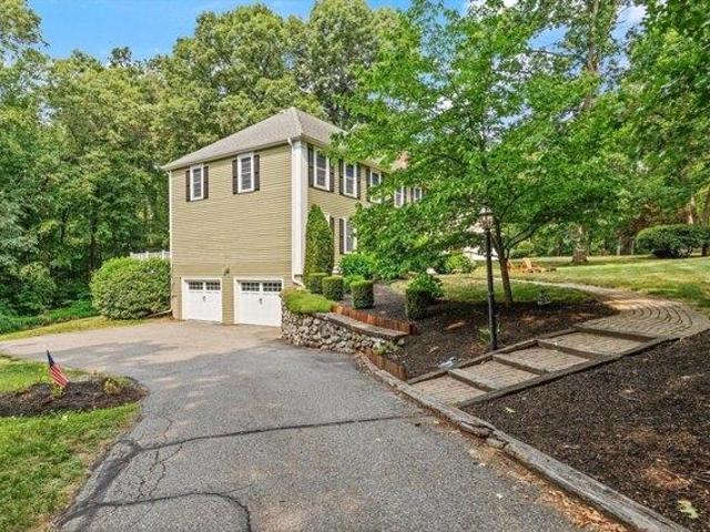 house with 4 bedroom, North Andover MA DS104374933