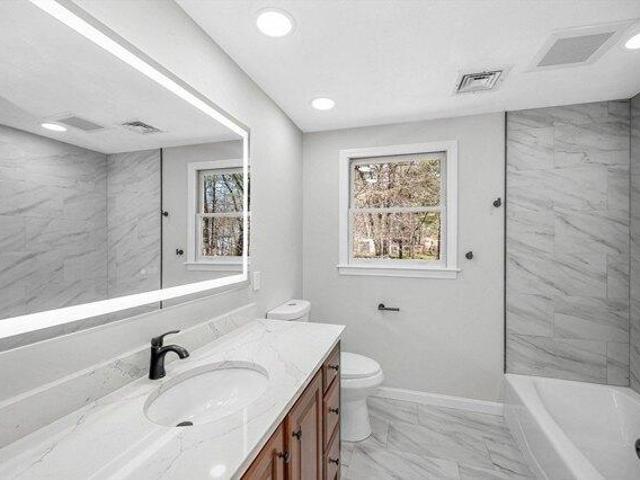 house with 4 bedroom, North Andover MA DS102922658