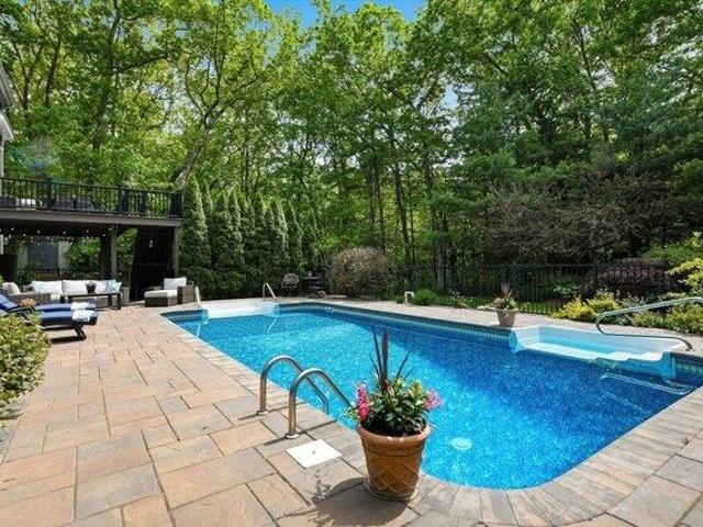 house with 4 bedroom, North Andover MA DS103222561