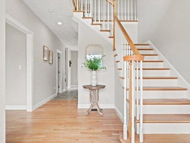 house with 4 bedroom, North Andover MA ES104190288