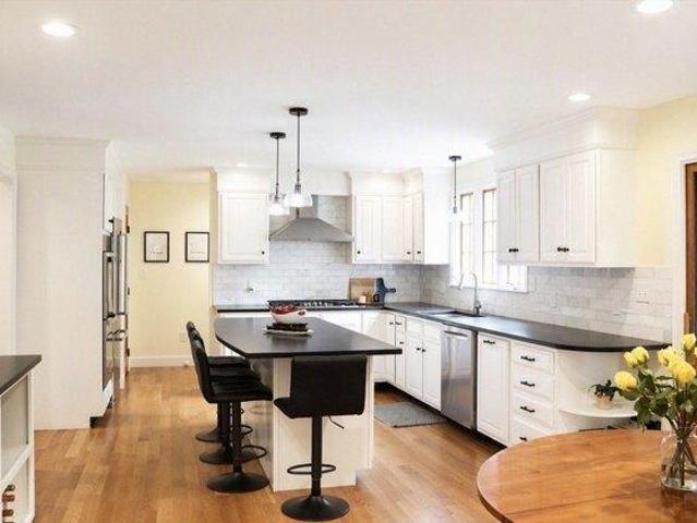 house with 4 bedroom, North Andover MA ES105083121