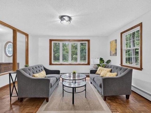 house with 4 bedroom, North Andover MA ES105095429