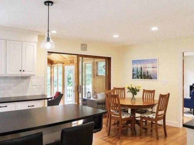 house with 4 bedroom, North Andover MA ES105141300