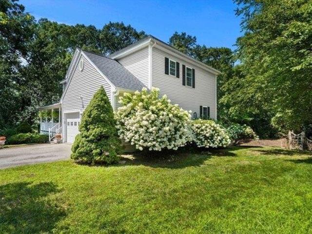 house with 4 bedroom, North Andover MA ES105142097