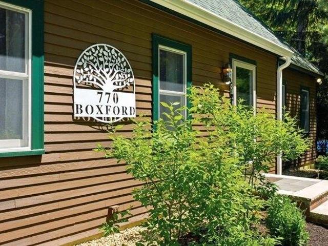 house with 4 bedroom, North Andover MA ES105143401
