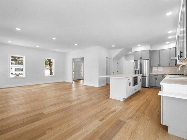 house with 4 bedroom, North Andover MA ES102960704