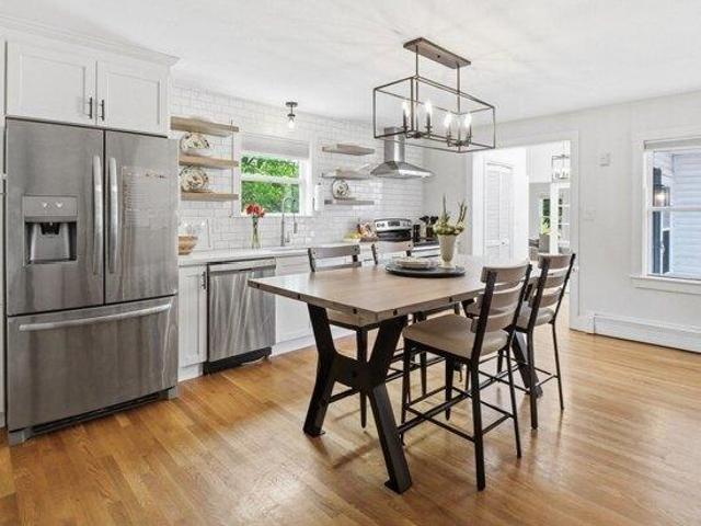 house with 4 bedroom, North Andover MA ES103434102