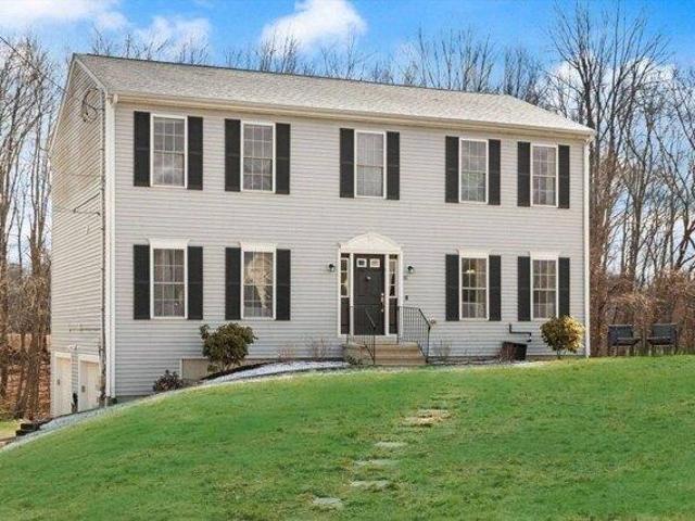 house with 4 bedroom, North Attleboro MA DLS102410136