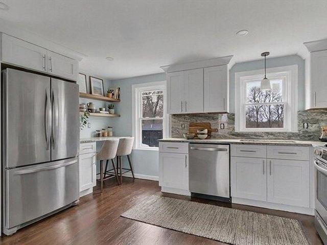 house with 4 bedroom, North Attleboro MA DLS102669928